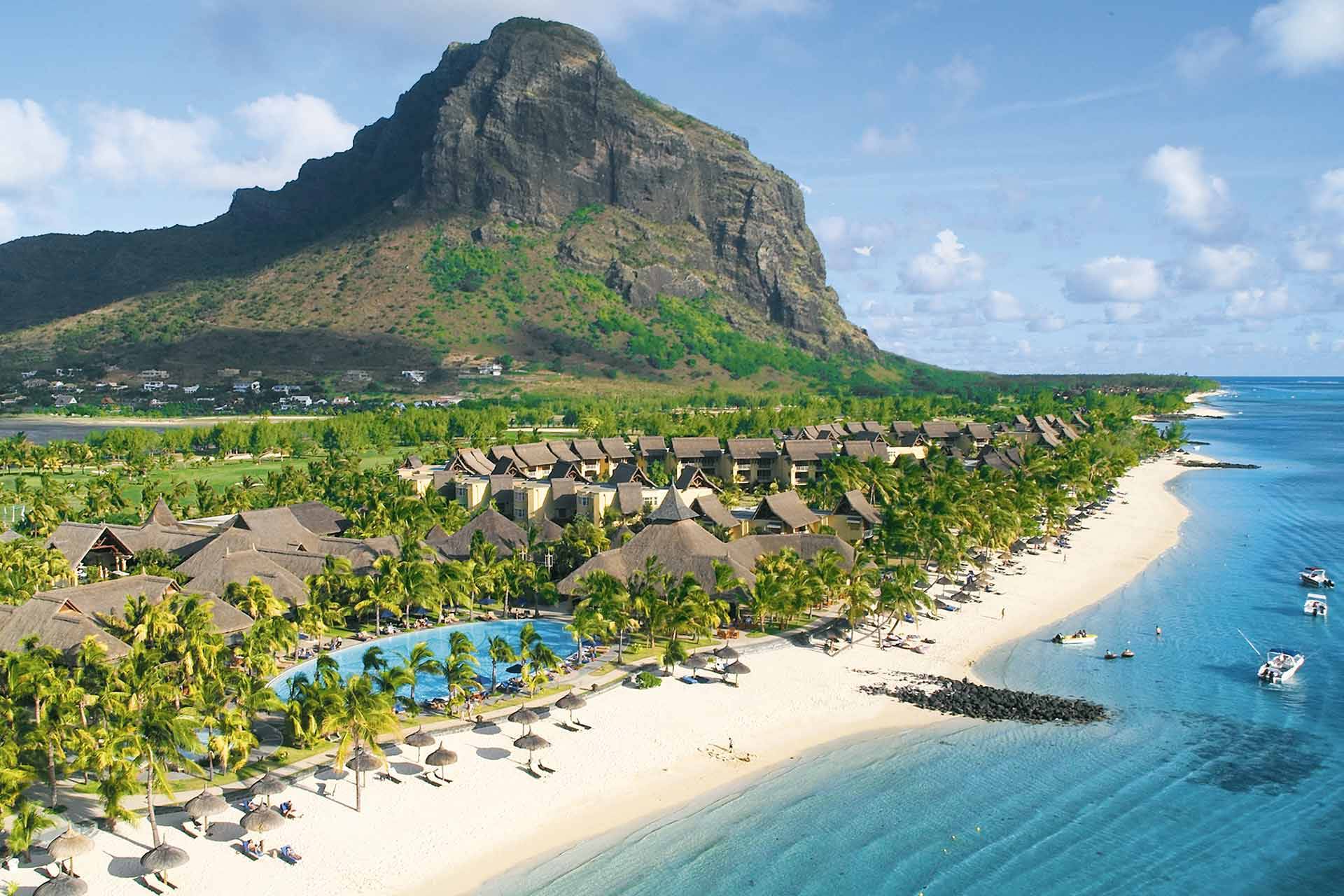 Paradis Beachcomber Golf Resort & Spa★★★★★